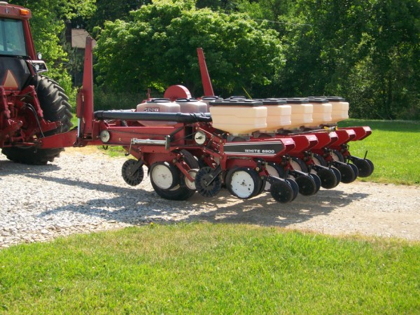 Soybean planter splitters - General Chat - Red Power Magazine Community