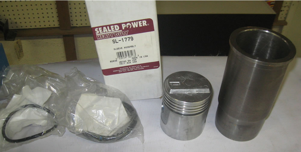 Farmall 140 engine overhaul - Technical IH Talk - Red Power Magazine ...