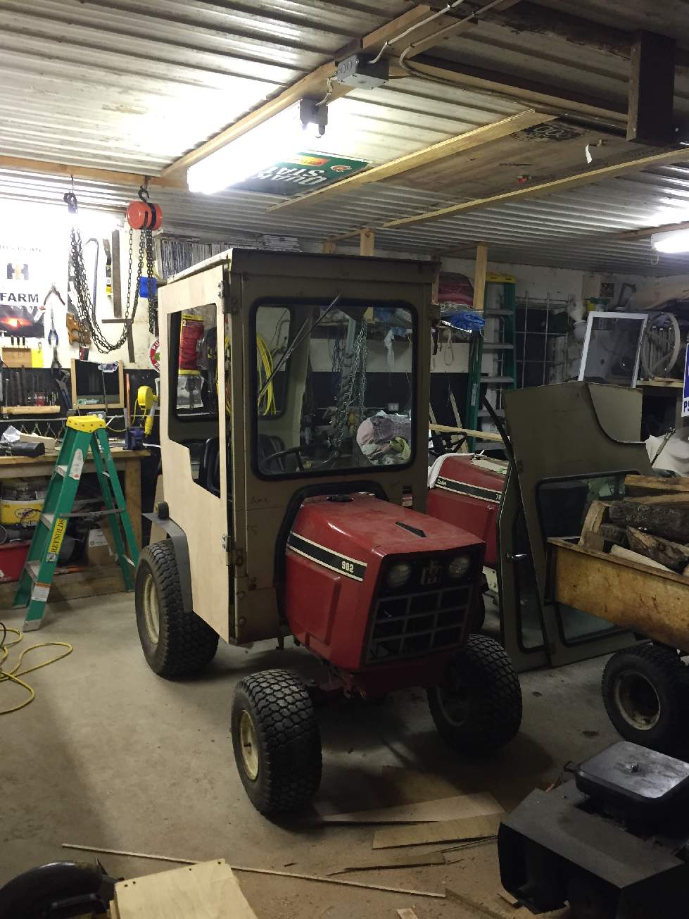 Modified Sims Cab on 982 Cub - Cub Cadets - Red Power Magazine Community