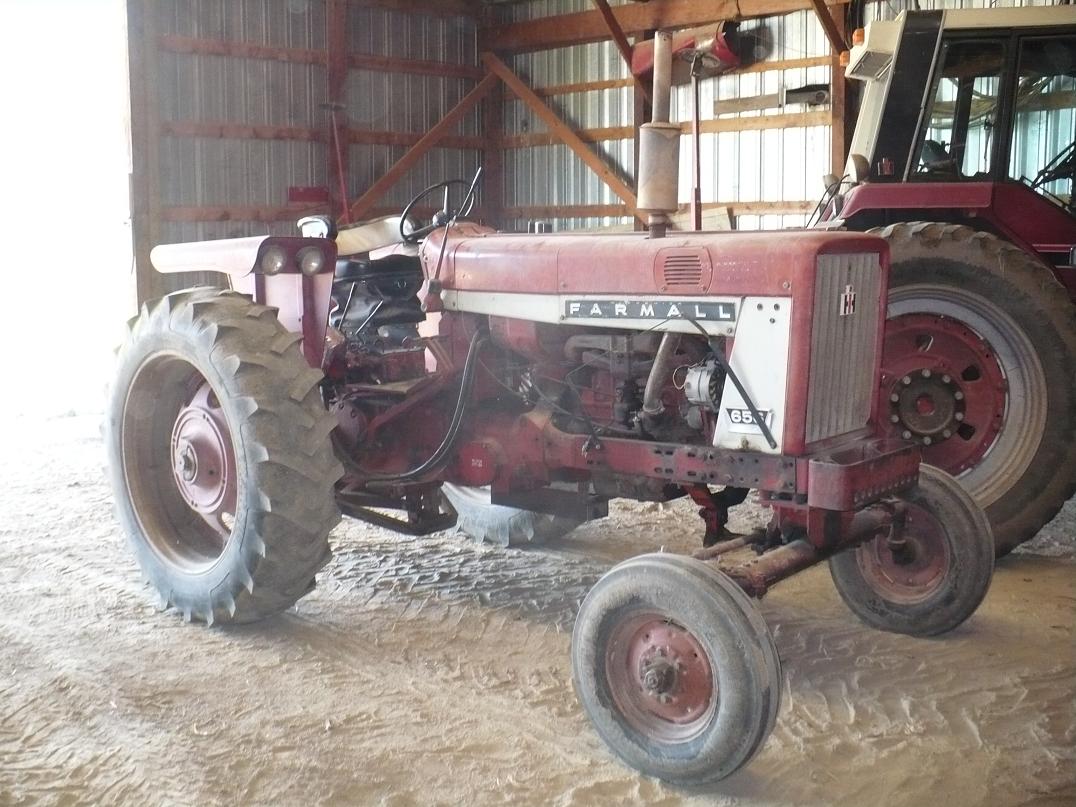 Pictures of 56 series tractors - Technical IH Talk - Red Power Magazine ...