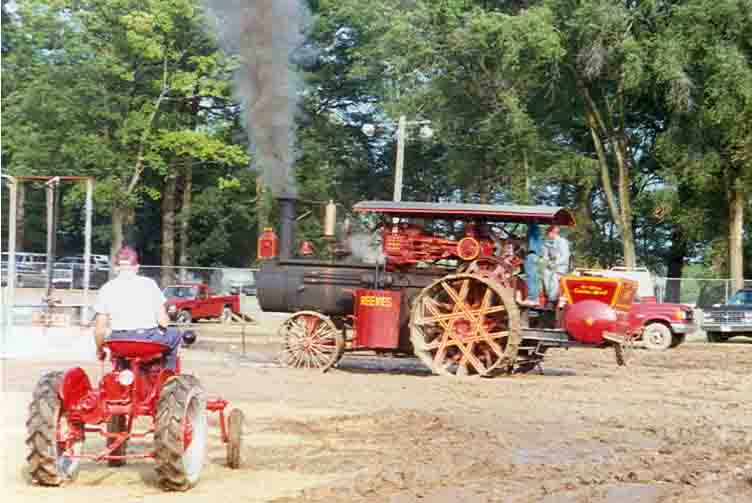 Steam tractor pulling video - Page 2 - General Chat - Red Power ...