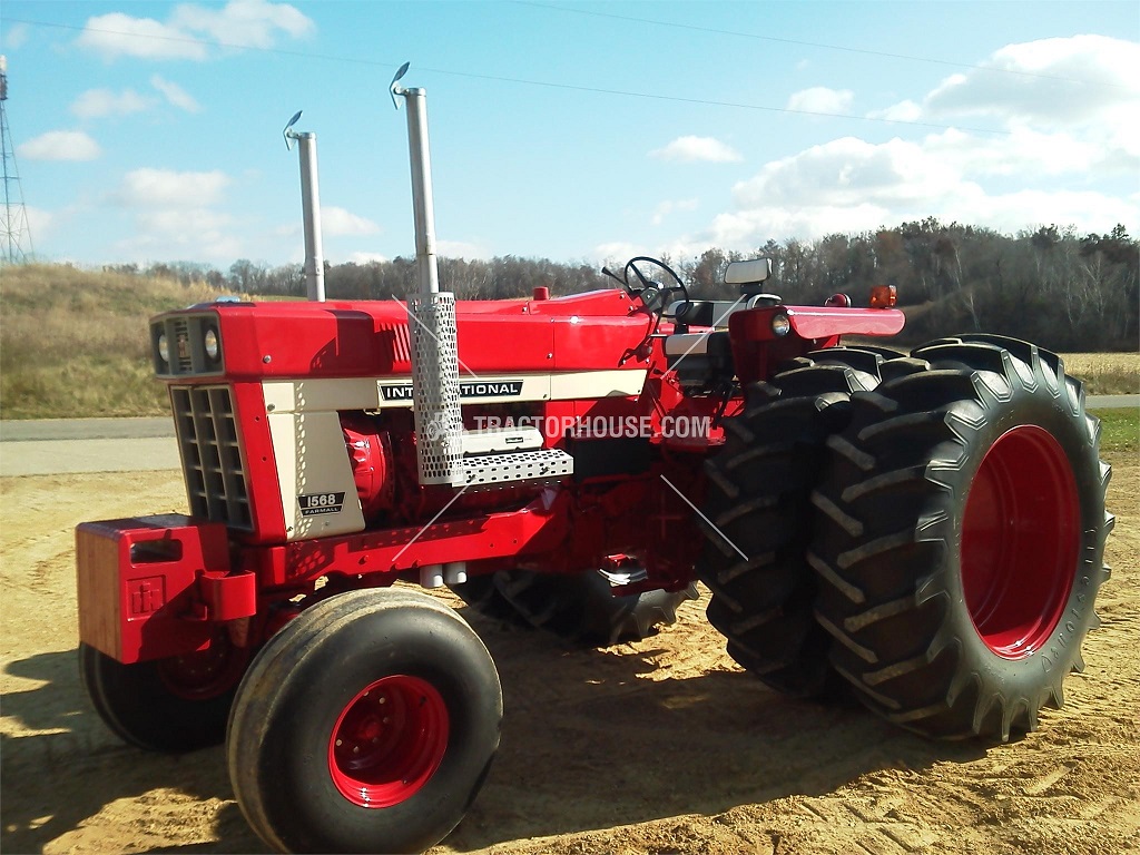 Best looking V8 Farmall 1568 Ive ever seen - Technical IH Talk - Red ...