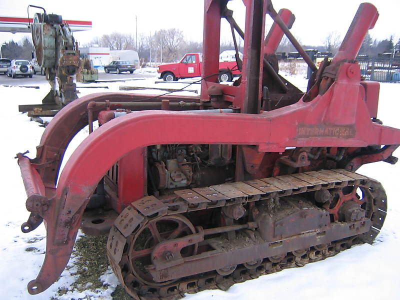 International TD6 - IH Construction Equipment - Red Power Magazine ...