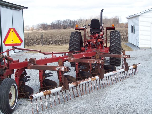 Midwest Buster bar on a 710 - Technical IH Talk - Red Power Magazine ...