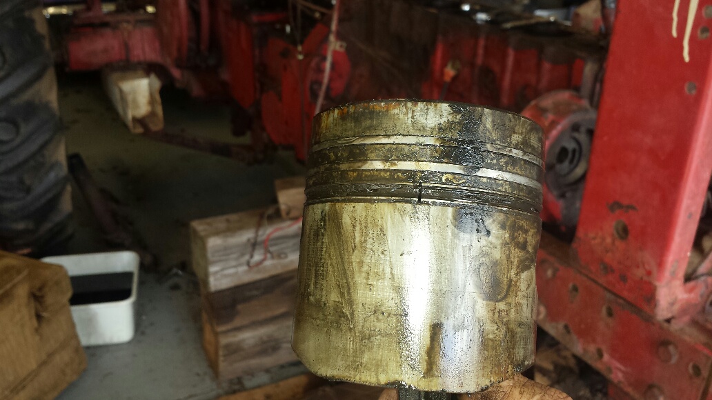 1958 Farmall 560 EARLY D-282...differences??? (now with D-282 ...