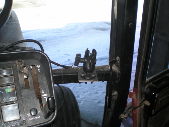 Cab- Monitor Mount&Placement - Technical IH Talk - Red Power Magazine ...