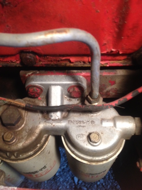 IH 684 - how to change CAV style fuel filter to spin on? - Technical IH ...