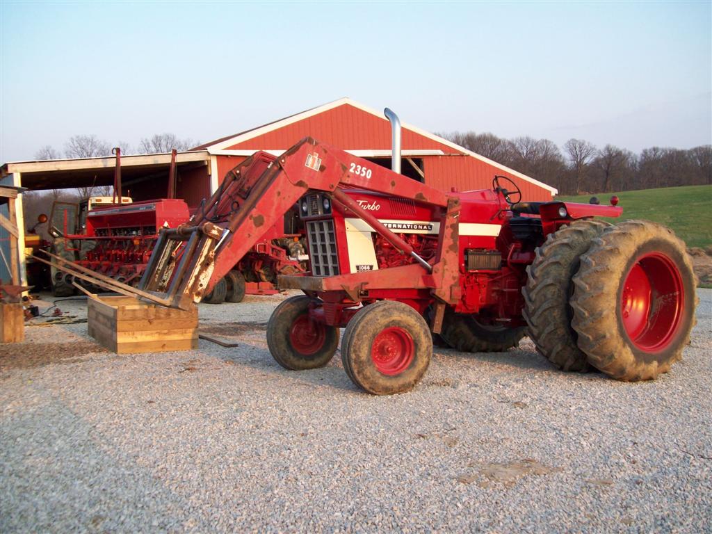 2350 IH loaders - Technical IH Talk - Red Power Magazine Community