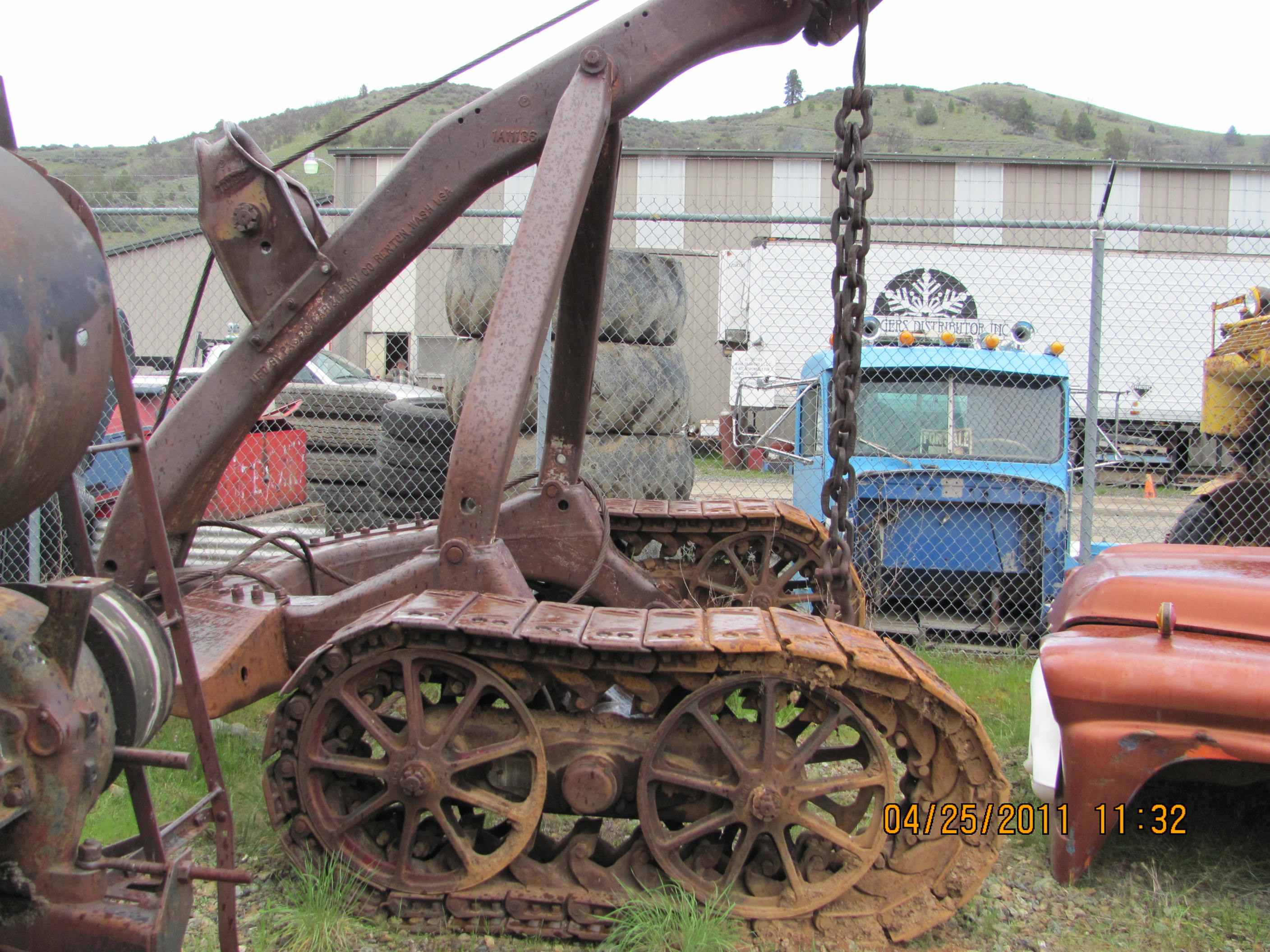 Logging Arch - IH Construction Equipment - Red Power Magazine Community