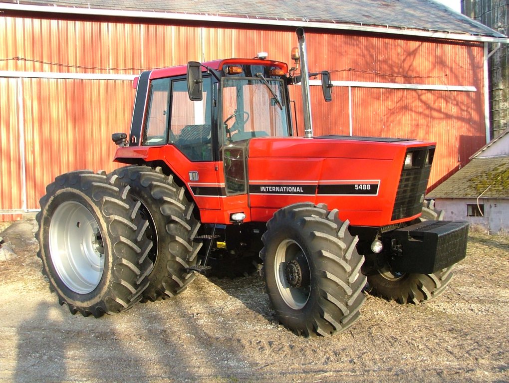 5488 MFD Ready for the next 20 years! Pics. - Technical IH Talk - Red ...