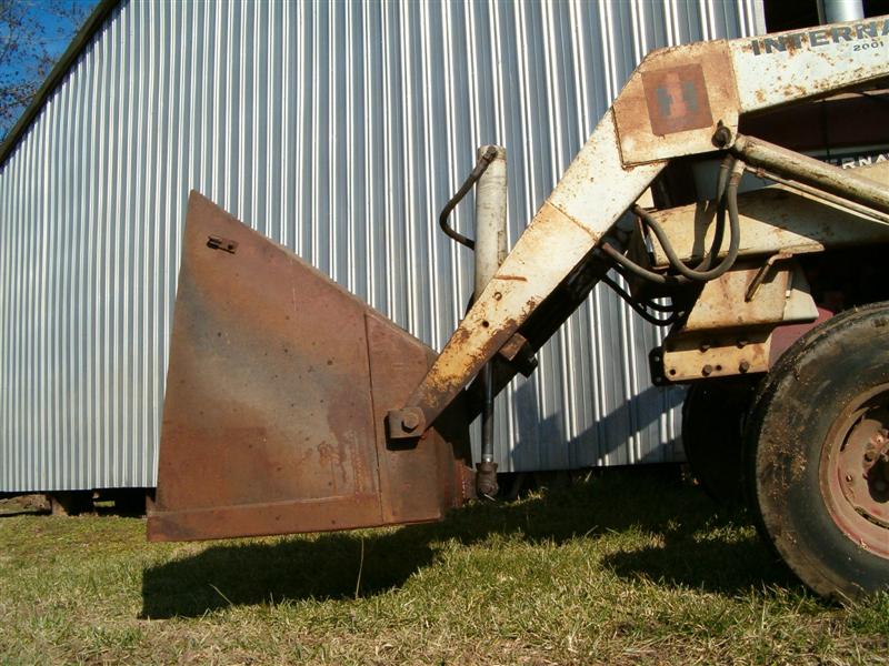 IH 2001 loader - Technical IH Talk - Red Power Magazine Community