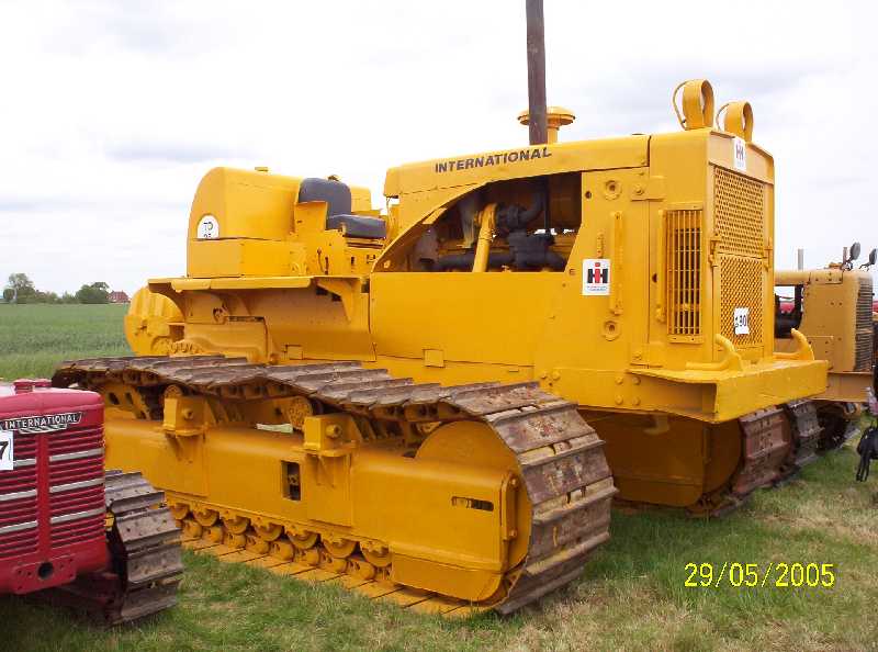 UK based TD-25 and TD30 Machines: - IH Construction Equipment - Red ...
