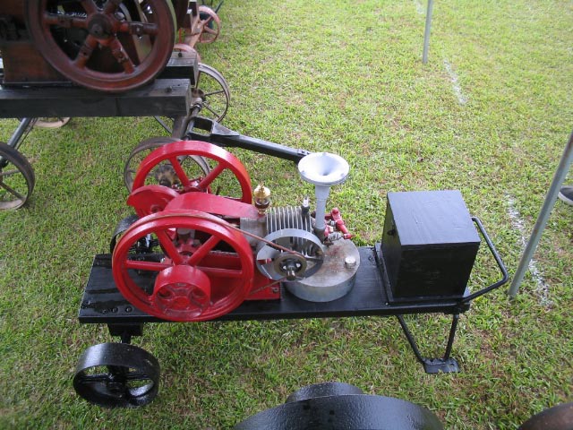 Tom Thumb - IH Engines - Red Power Magazine Community