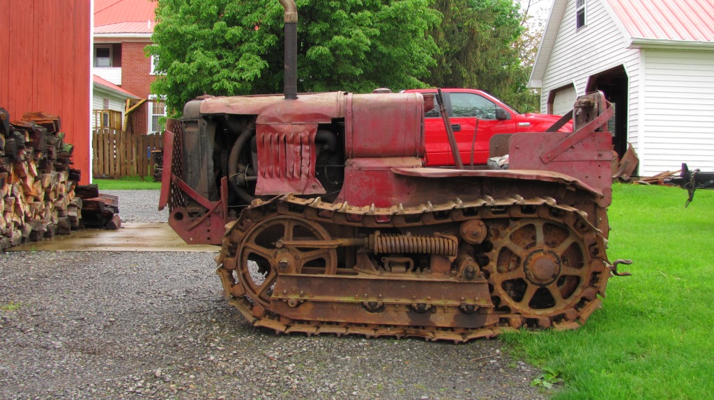 Tightening up my T20 tracks - IH Construction Equipment - Red Power ...