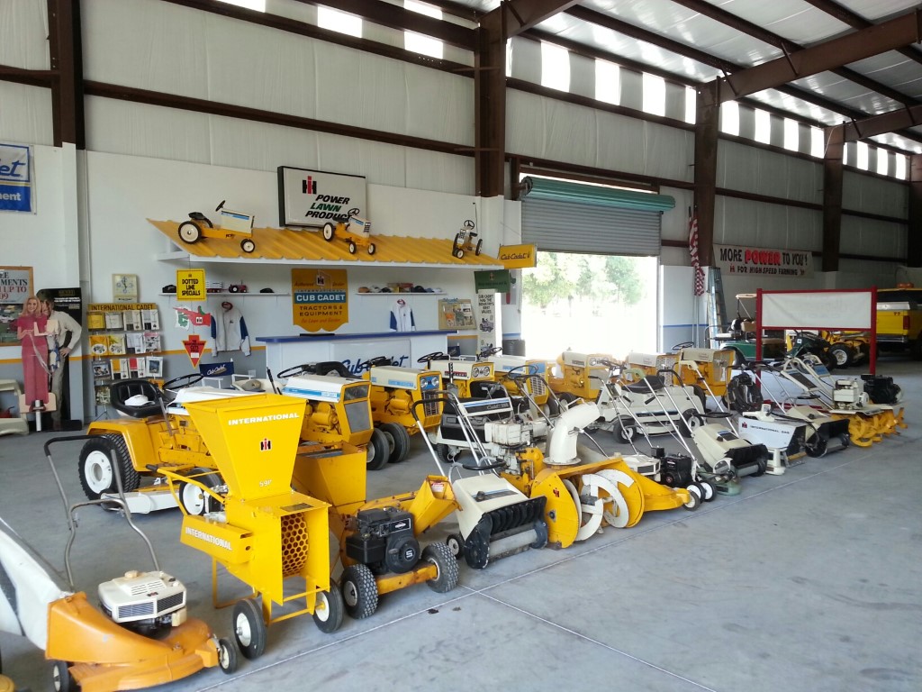 Stew's IH Stuff Cadet Display - Cub Cadets - Red Power Magazine Community