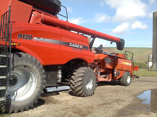 9120 combine-baler combo - Technical IH Talk - Red Power Magazine Community