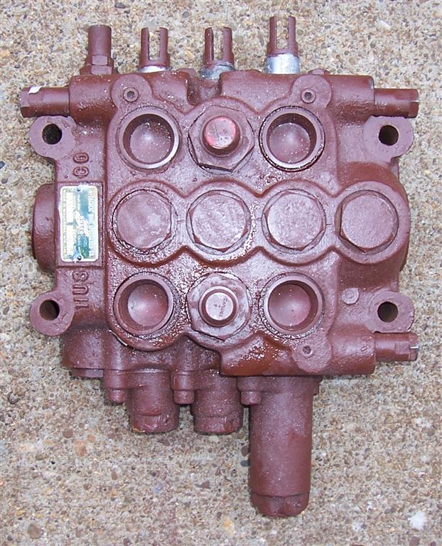 Hercs Pre-Lube Pump - IH Construction Equipment - Red Power Magazine ...