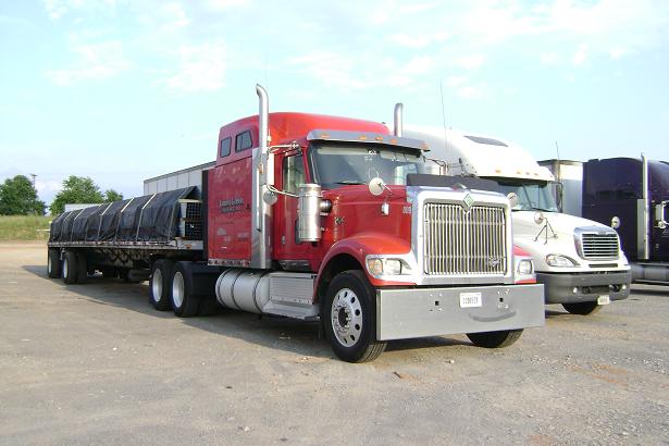 Pretty big red Navistar Eagle semi tractor trailer - General Chat - Red ...