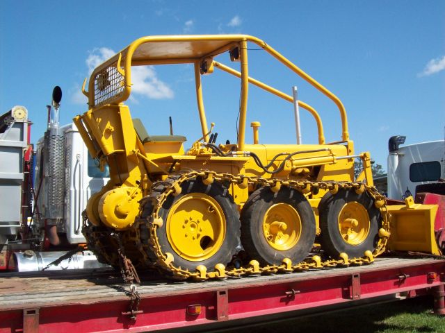 Track skidder TC5 - IH Construction Equipment - Red Power Magazine ...
