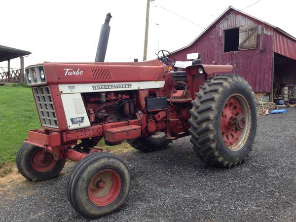 1066 w / Crooked Muffler - Technical IH Talk - Red Power Magazine Community