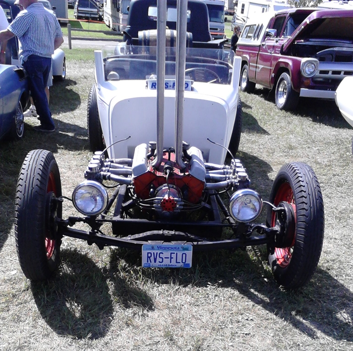 Cool reverse flow SBC - General Chat - Red Power Magazine Community