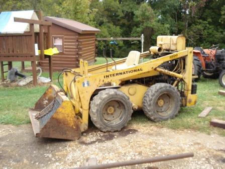 IH 3200 A skid steer - Technical IH Talk - Red Power Magazine Community