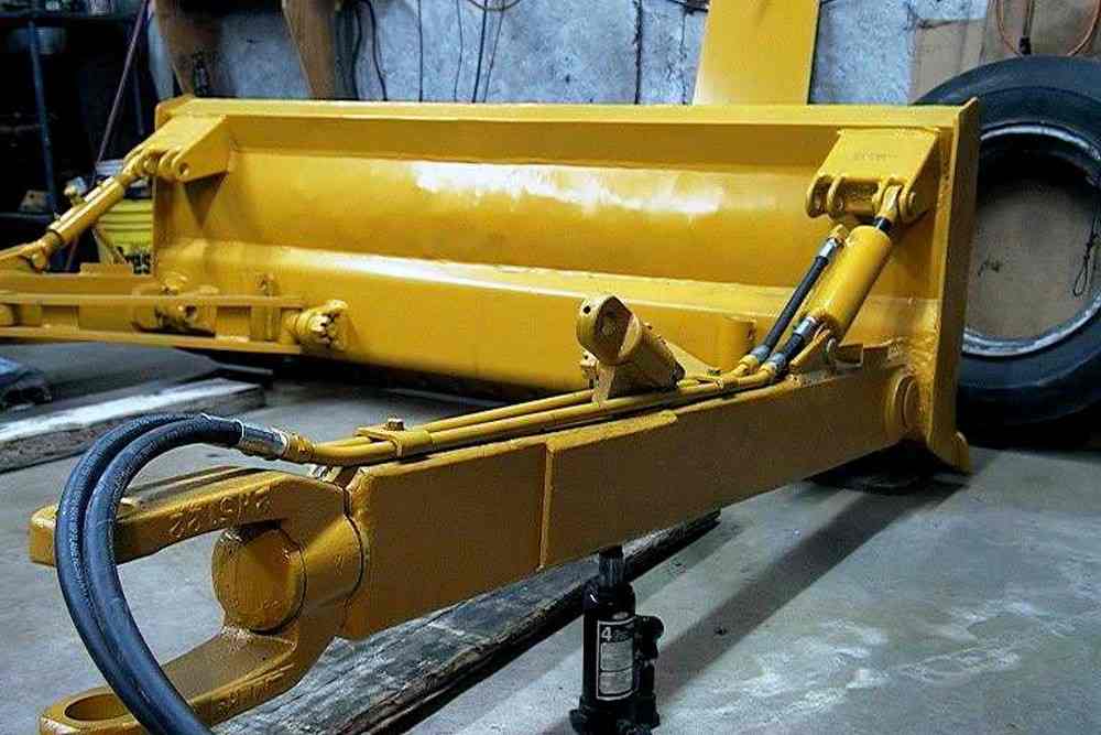 Dozer tilt - IH Construction Equipment - Red Power Magazine Community