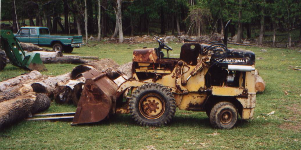 International 500 Payloader - IH Construction Equipment - Red Power ...