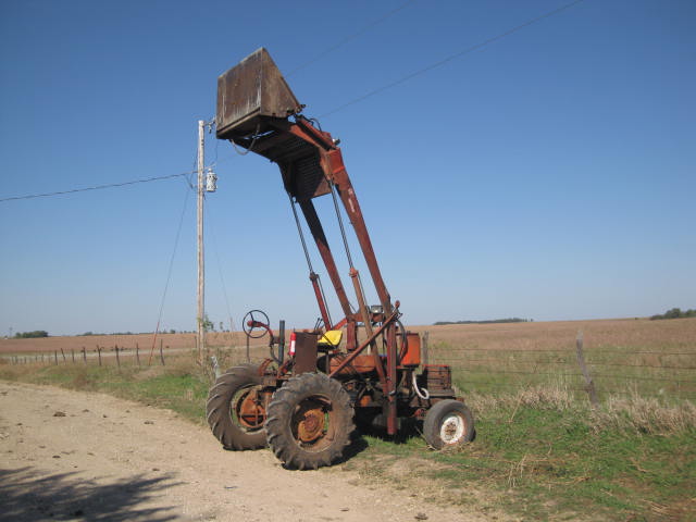 Reversed Allis Chalmers WD45 with Farmhand F11 Loader - General Chat ...