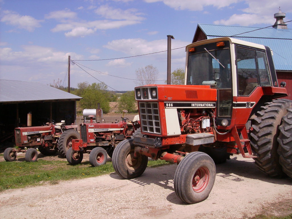 TIME CAPSULE TRACTORS - Page 2 - General Chat - Red Power Magazine ...