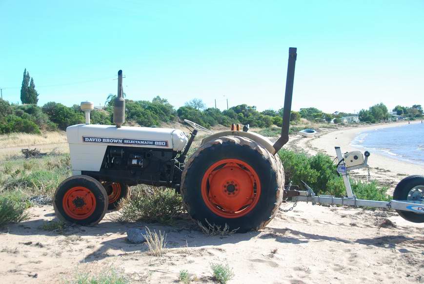 Boat Tractors - Page 3 - Technical IH Talk - Red Power Magazine Community
