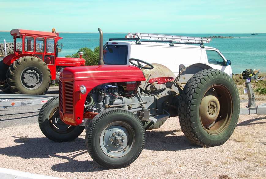 Boat Tractors - Page 4 - Technical IH Talk - Red Power Magazine Community