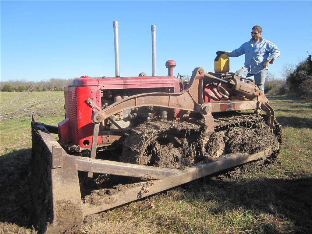 Crawlers on the farm, now and then - IH Construction Equipment - Red ...