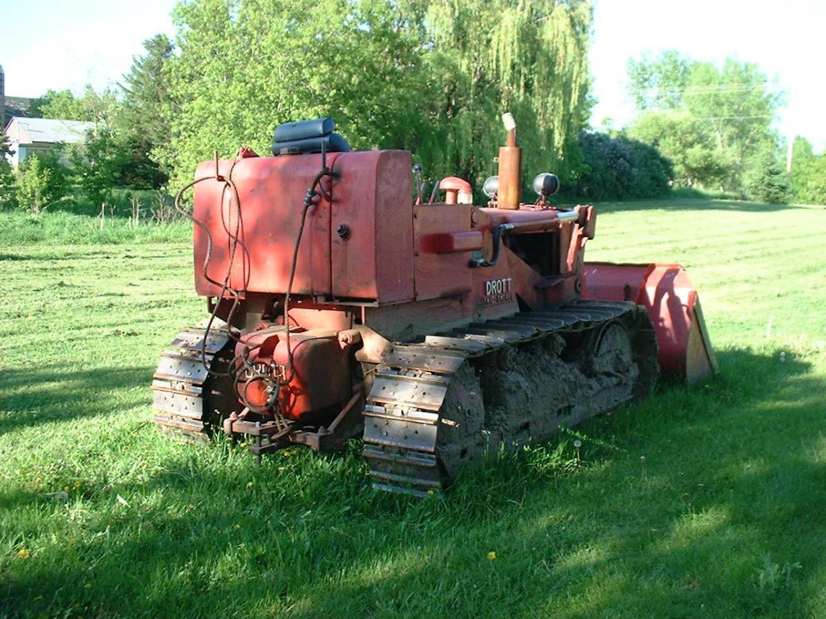 FORD crawlers??? - IH Construction Equipment - Red Power Magazine Community