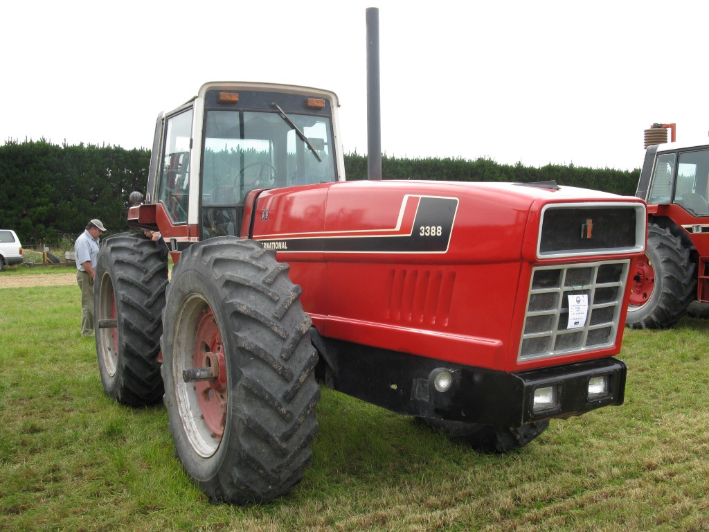 Tractor of the Week #21 ( INTERNATIONAL 3388) Post your photos and ...
