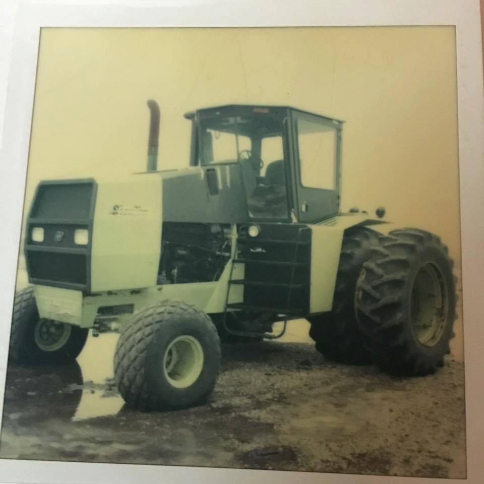 First time I ever saw a Steiger proto-type 2wd from the early 80s ...