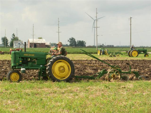 NW Ohio Plow day Pictures - General Chat - Red Power Magazine Community