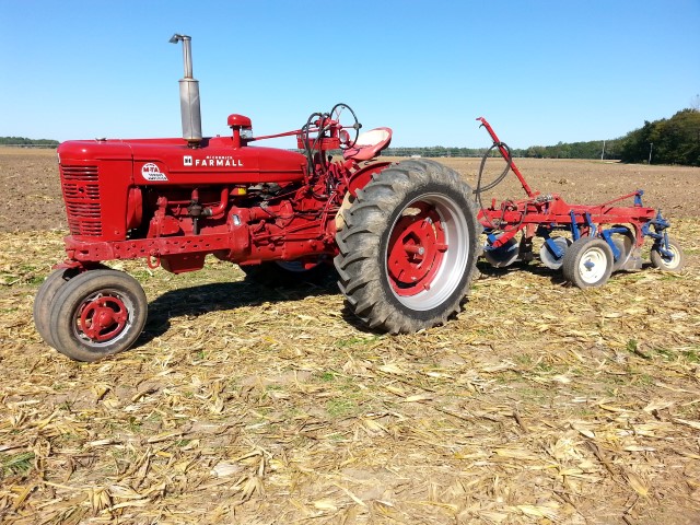 IH Collectors 33 plow day ( were go ) - General Chat - Red Power ...