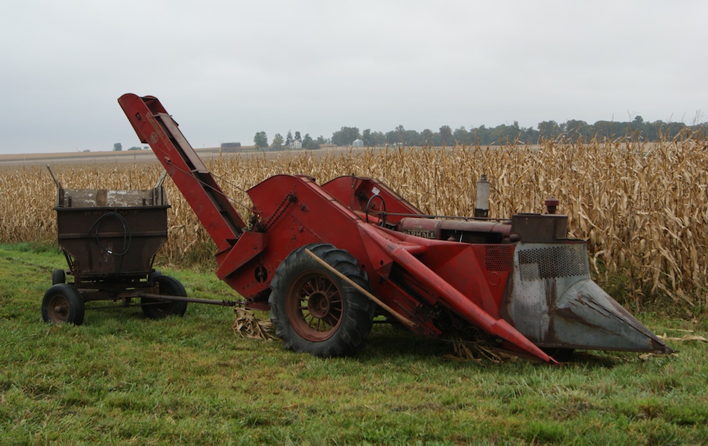 Five corn pickers - General Chat - Red Power Magazine Community