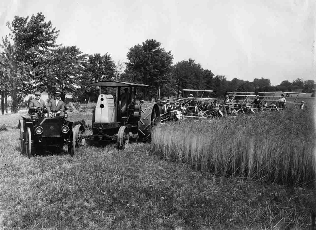 IH Tractors on Montana Farm - Page 713 - General Chat - Red Power ...
