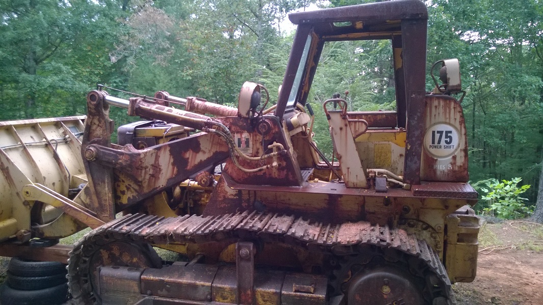 1969 - 175B resurrection (I Hope) - IH Construction Equipment - Red ...