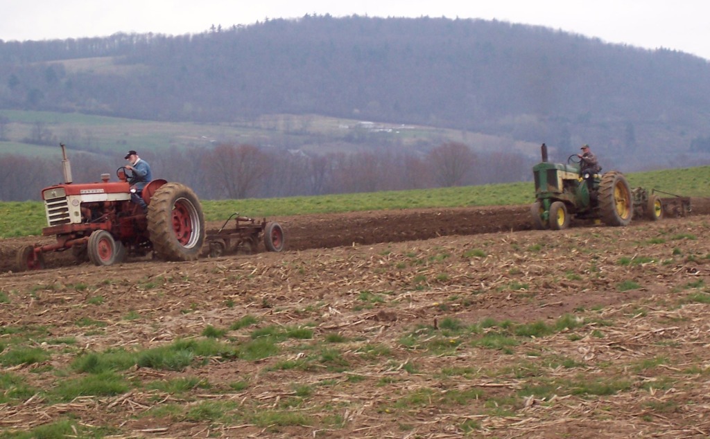 Setting plow depth - General Chat - Red Power Magazine Community