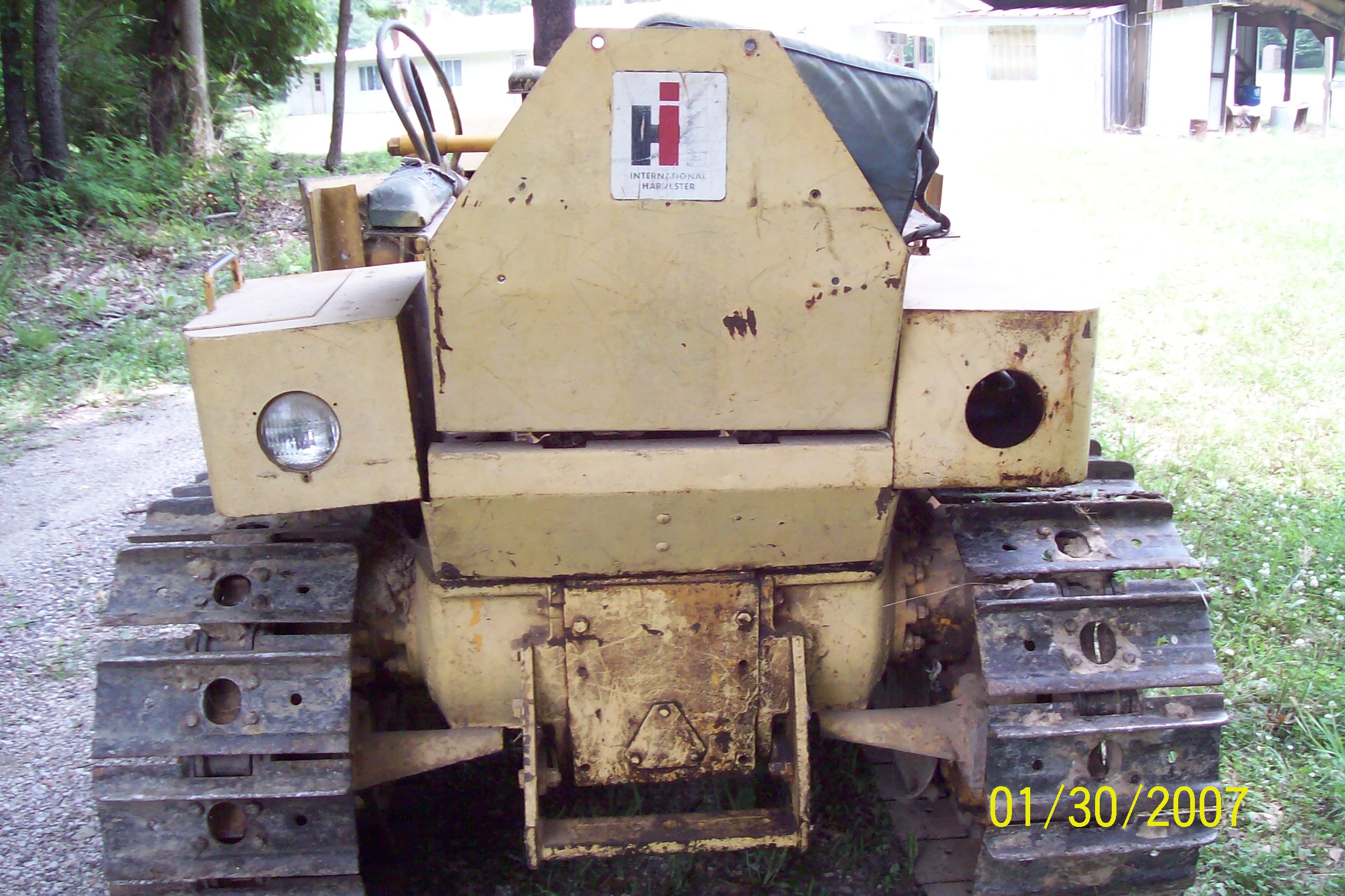 Advice needed on 500C Bullgrader - IH Construction Equipment - Red ...