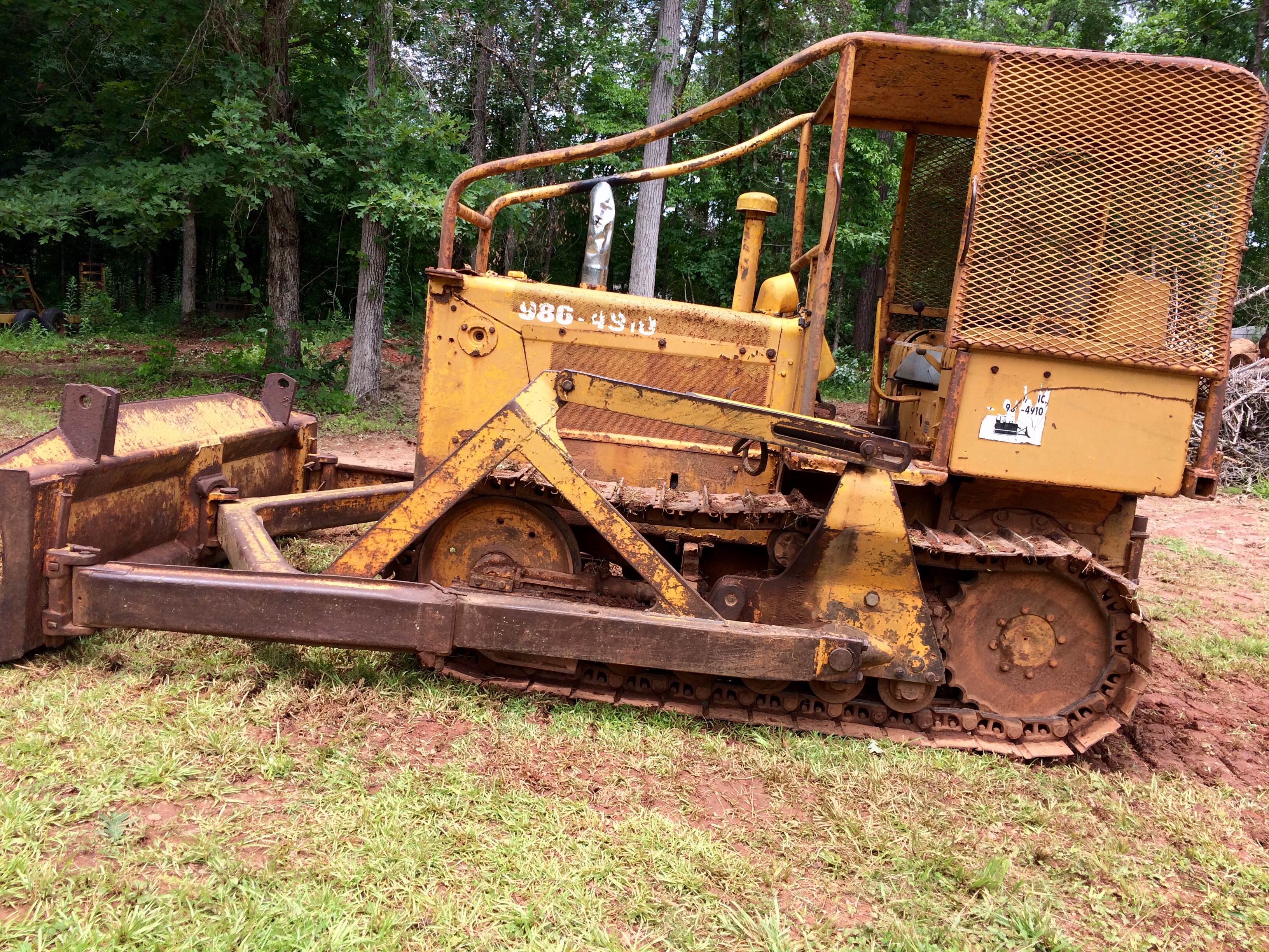Looking to buy this TD7C - IH Construction Equipment - Red Power ...
