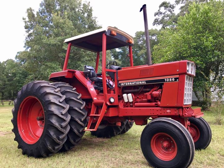 Rare Barnfind..........226 hour 1981 IHC 1086 see for ya self - General ...