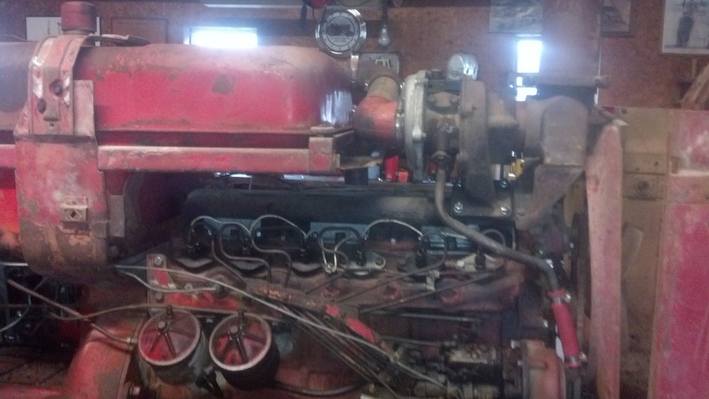 Factory 282 Diesel with IH turbo - Technical IH Talk - Red Power ...