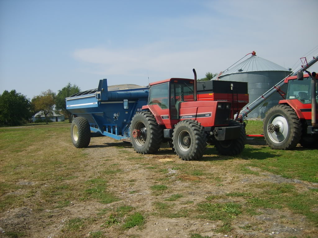 Pictures of the TRX and other IHC prototypes - Technical IH Talk - Red ...