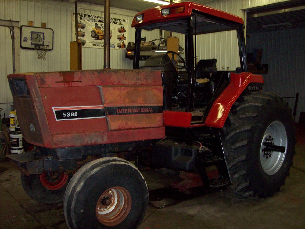 Pictures of the TRX and other IHC prototypes - Technical IH Talk - Red ...