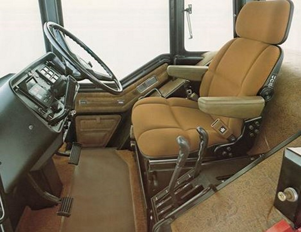 5488 interior color choices - Technical IH Talk - Red Power Magazine ...