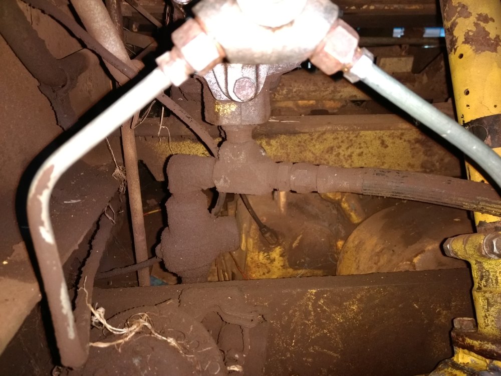 Hough H30 hydraulic brake booster plumbing? - IH Construction Equipment ...